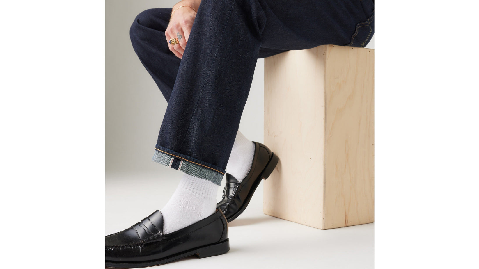 Levi's® Men's 505™ Regular Selvedge Jeans - Midnight Selvedge | Levi's TH