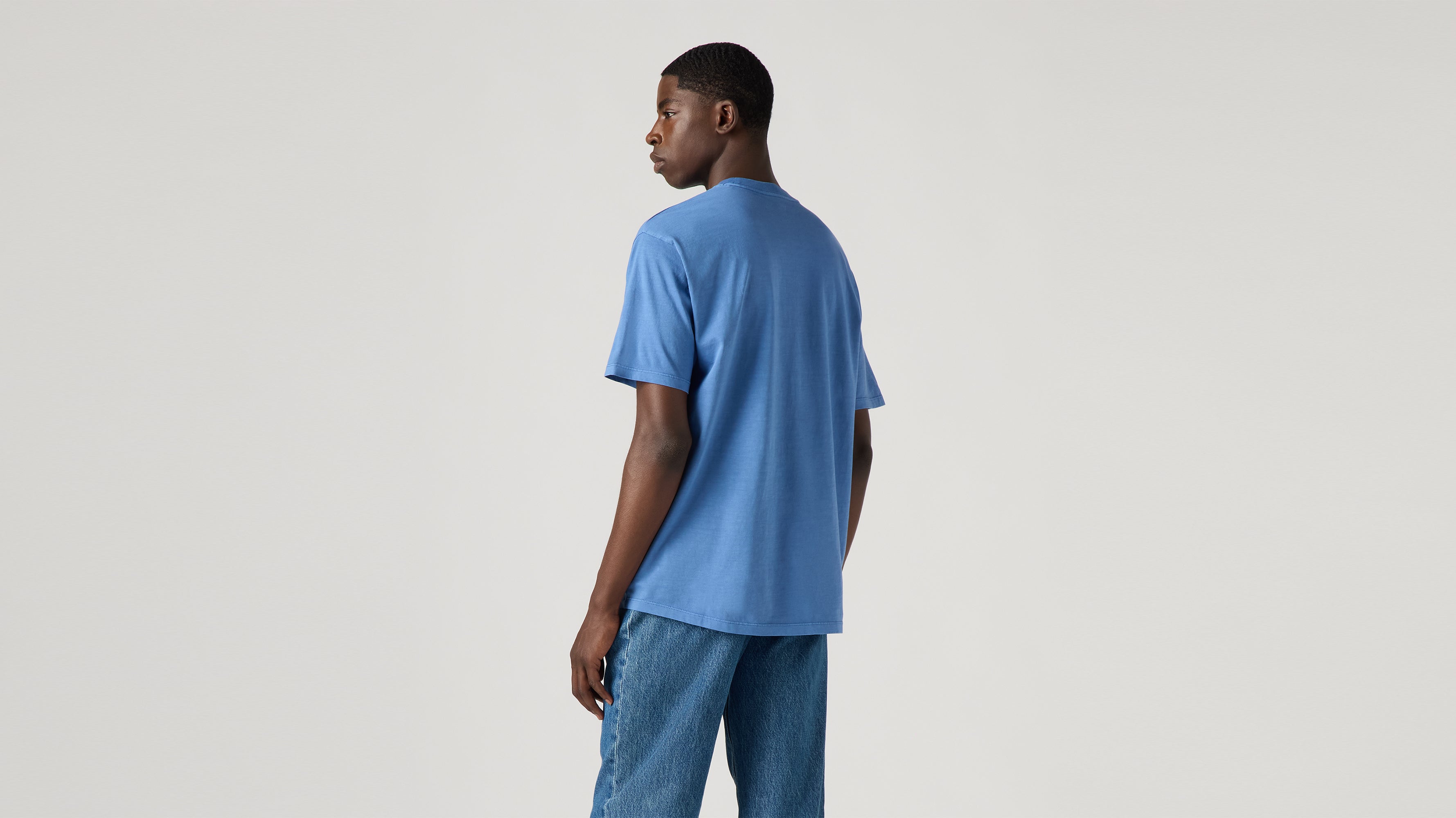 Levi's® Men's Graphic Vintage Fit T-Shirt - Blue | Levi's TH