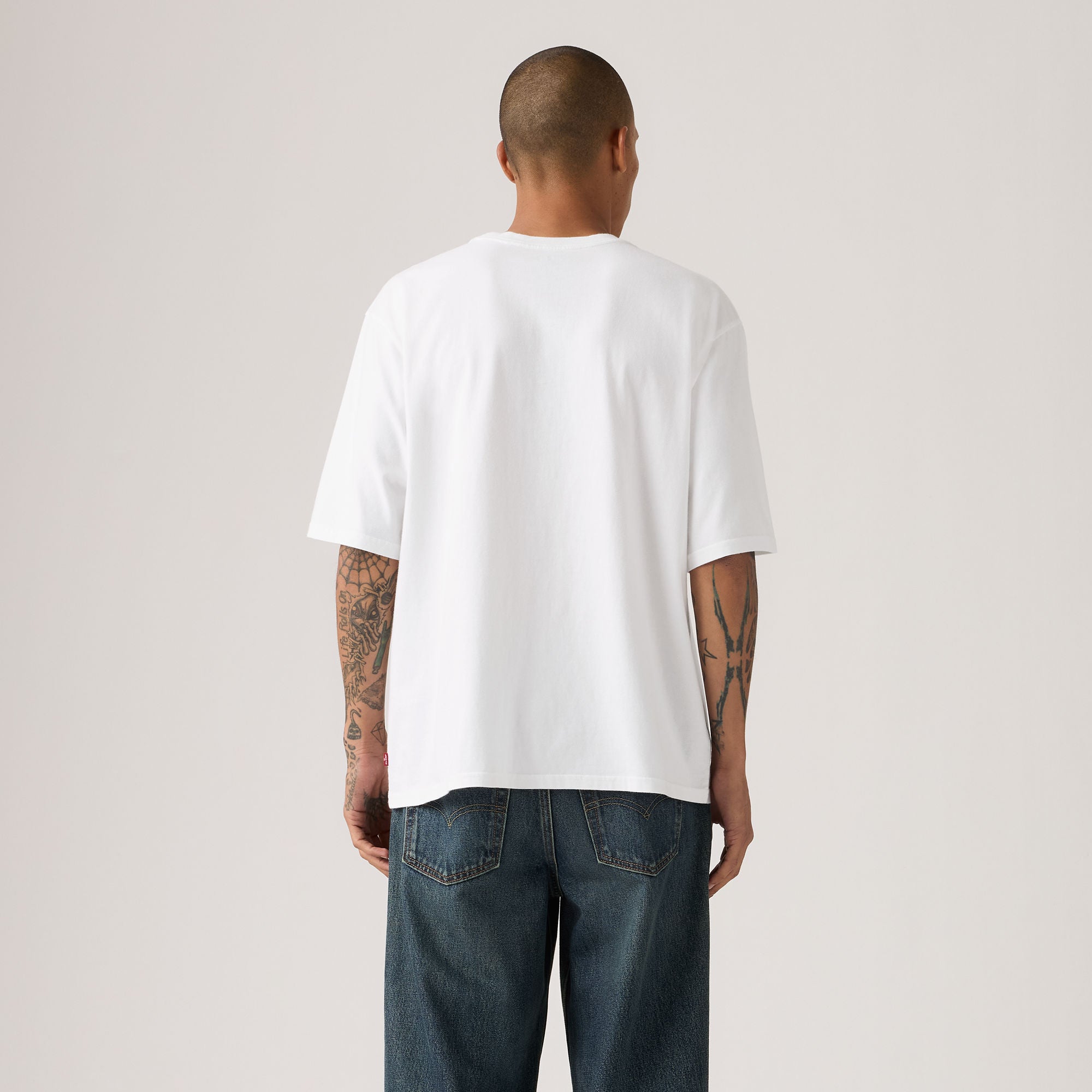 Levi's® Men's Half-Sleeve Graphic Pocket T-Shirt - Levis Flavor Light ...